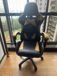 ASUS ROG Destrier Ergo Gaming Chair, Furniture & Home Living, Furniture ...