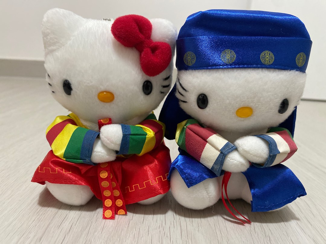 Hello Kitty & Dear Daniel Korean Traditional Plush Set, Hobbies & Toys ...