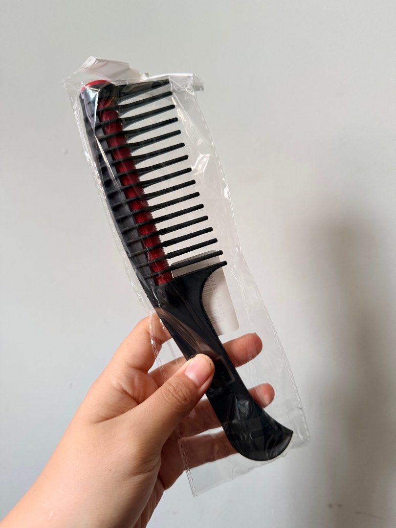 Kyogoku roller comb, Beauty & Personal Care, Hair Products on Carousell