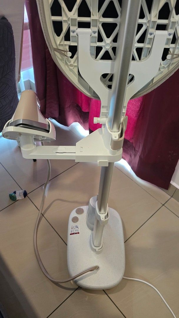 Philips Steam Iron AIS6010, TV & Home Appliances, Irons & Steamers on ...