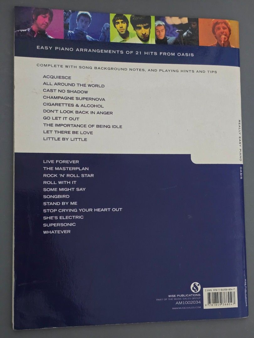 Really Easy Piano: Oasis - 21 Britpop Classics, Hobbies & Toys, Music ...