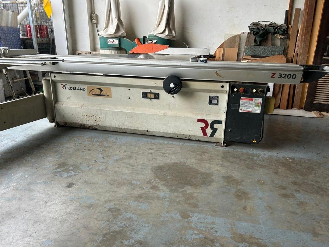 Robland Z3200 Sliding Table Panel Saw, Everything Else on Carousell