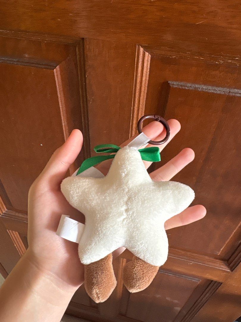 Secret Garnier Glow Buddy Star plush keychain, Hobbies & Toys, Toys ...