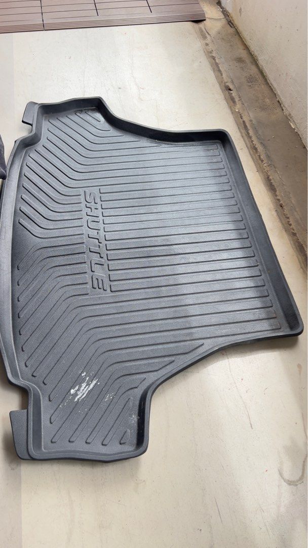 Shuttle boot tray, Car Accessories, Accessories on Carousell