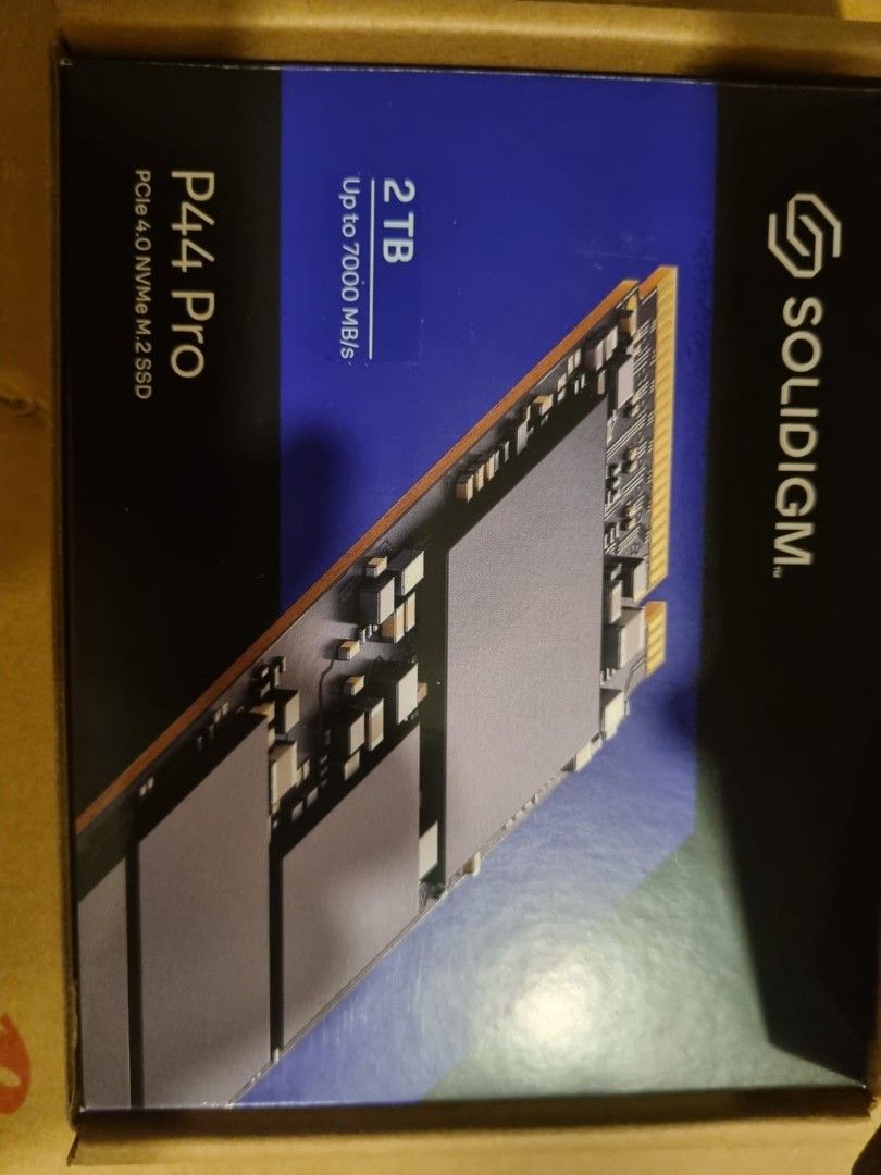 Solidigm P44 Pro 2 TB 7000mb/s gen4 bnib ssd, Computers & Tech, Parts ...