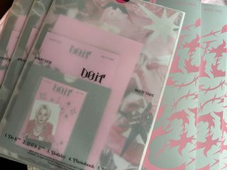 Stray Kids Do It Member Mirrors, Hobbies & Toys, Memorabilia ...