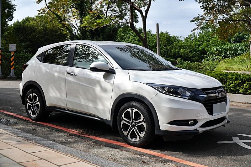 2016 Honda HRV HR-V S 版 一手車原廠保養 無事故 認證車, 汽車, 汽車出售在旋轉拍賣