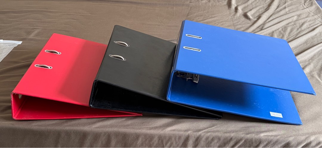 A4 Lever Arch Binders - Red, Black, Blue, Hobbies & Toys, Stationery ...