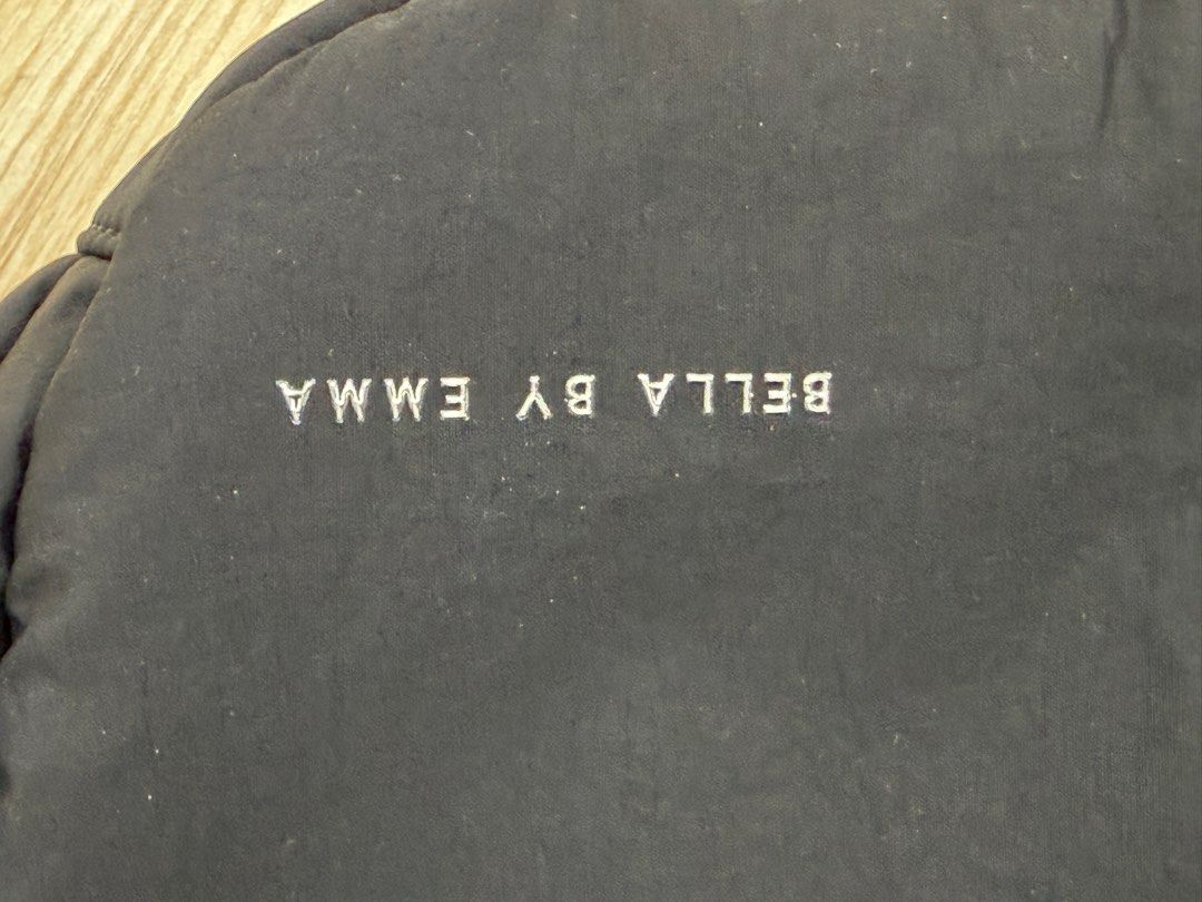 Bella by Emma Cloud Essential Sling Bag, Women's Fashion, Bags ...