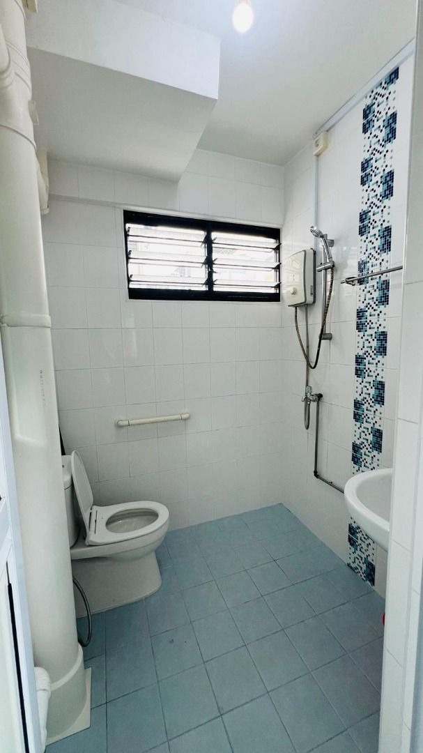 Big common room for rent at $1,100, no agent fees — 1 FEMALE. Available ...