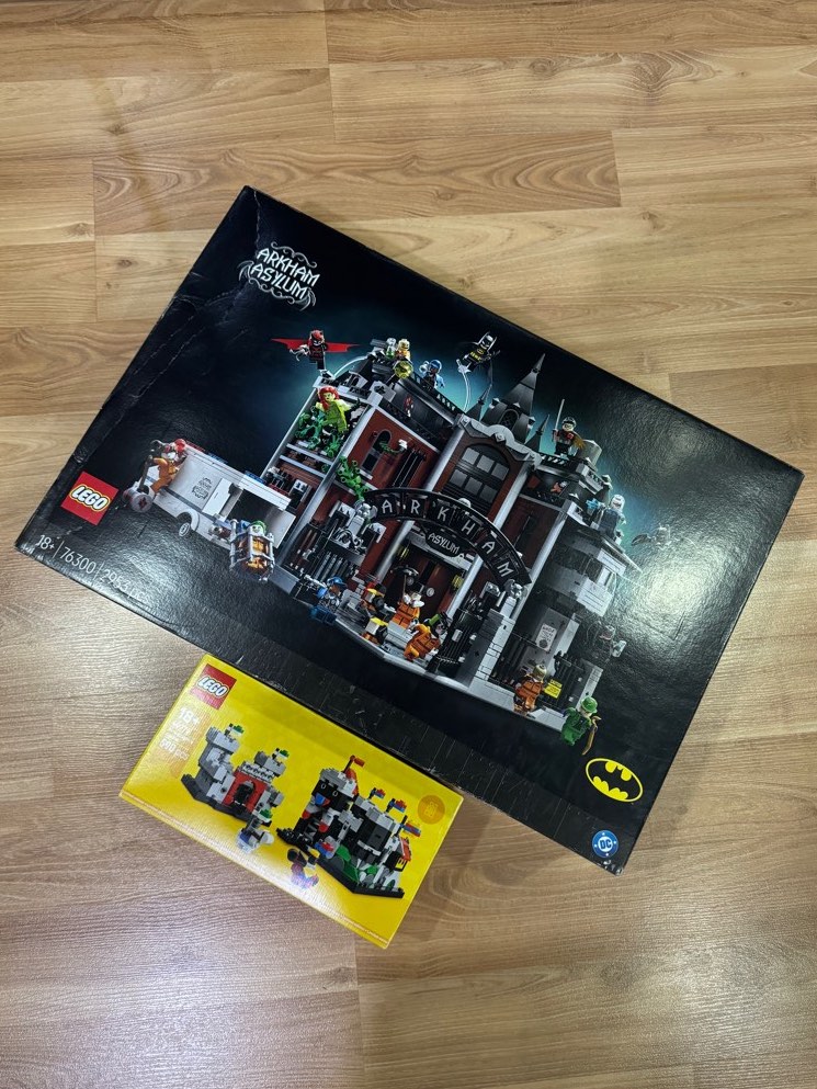 LEGO 76300 Arkham Asylum Set, Hobbies & Toys, Toys & Games on Carousell