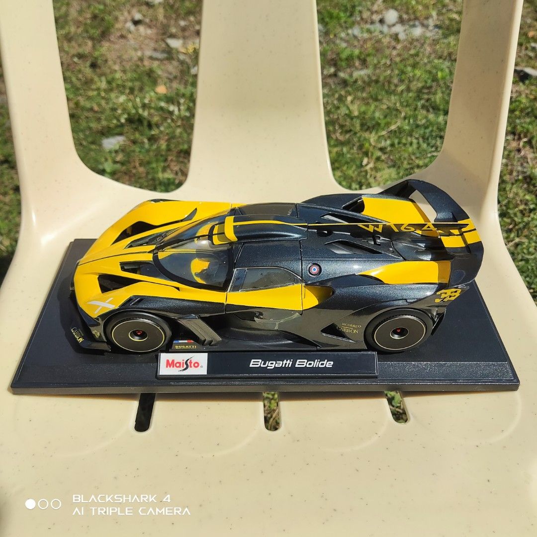 Maisto Special Edition 1:18 Scale Bugatti Bolide Diecast Model | Yellow ...