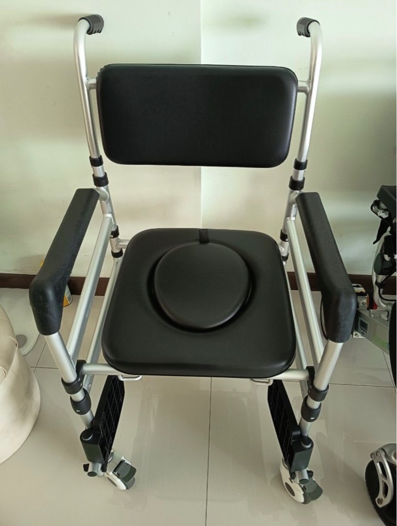 Mobile Commode Chair with Wheels, Health & Nutrition, Assistive ...