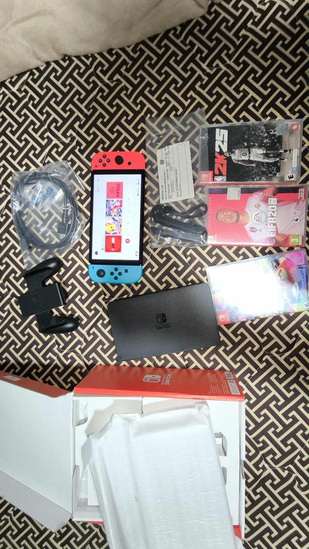 Nintendo switch OLED with Joy-Con Sale‼️, Video Gaming, Video Game ...