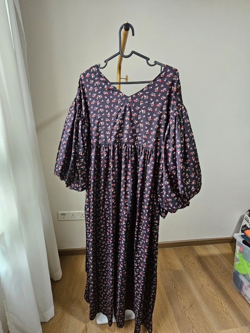 NSA Elsia Puff Maxi Dress in Black, Women's Fashion, Dresses & Sets ...