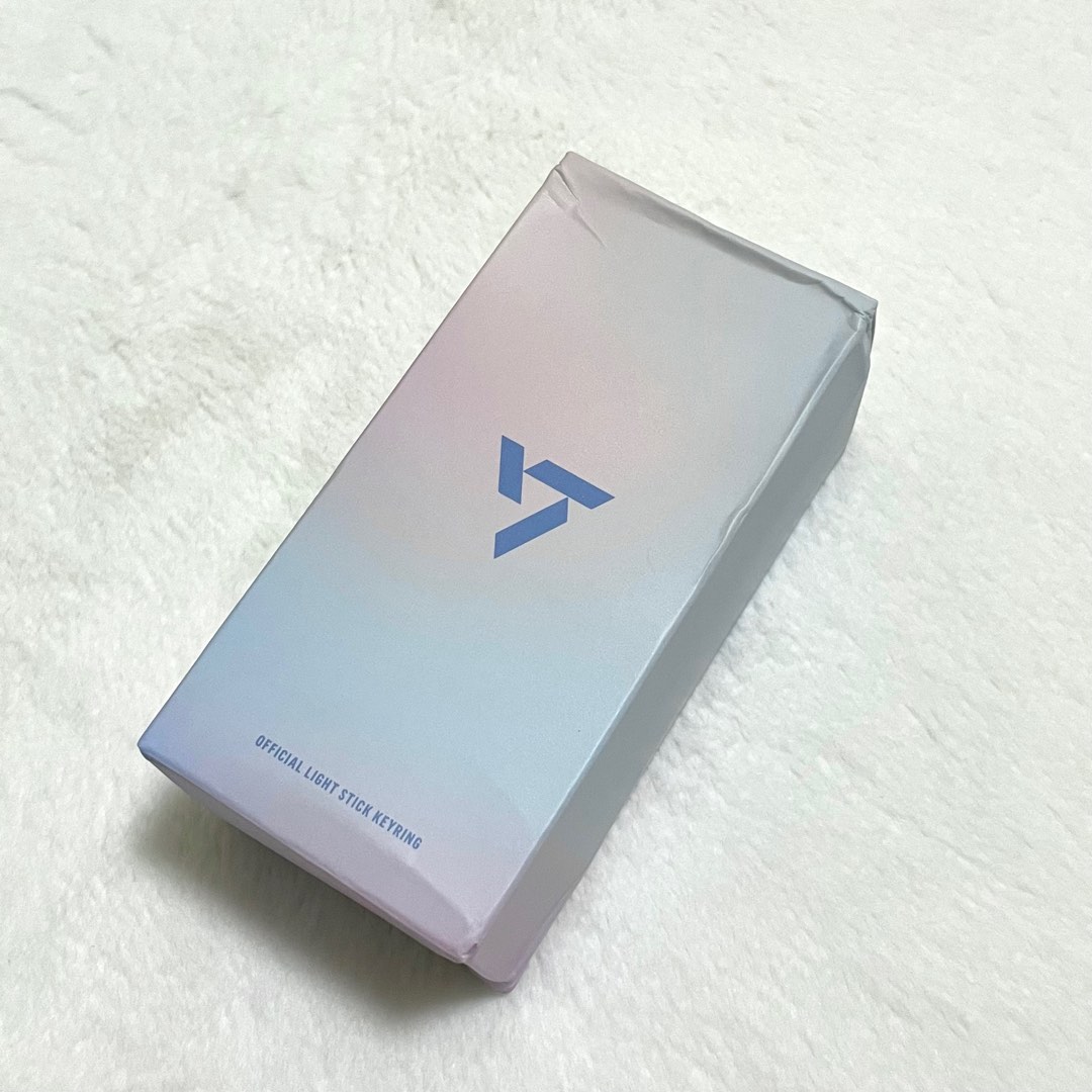 [SEALED/INSTOCK] SVT Seventeen Official Lightstick Version 3 Keyring ...