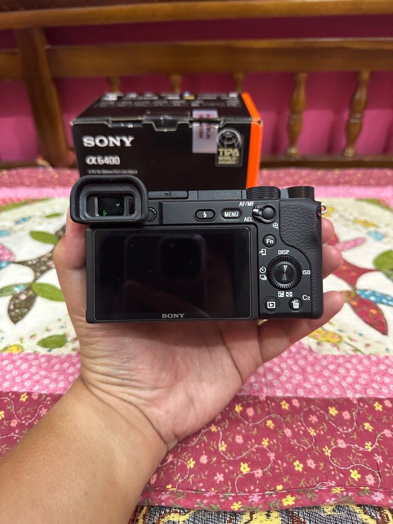 Sony A6400 (FIX PRICE), Photography, Cameras on Carousell