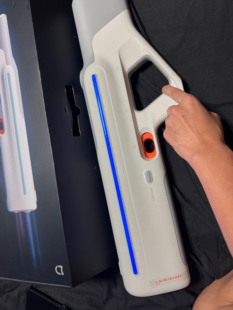 Xiaomi Mijia Water Spray Gun 1, Hobbies & Toys, Toys & Games on Carousell