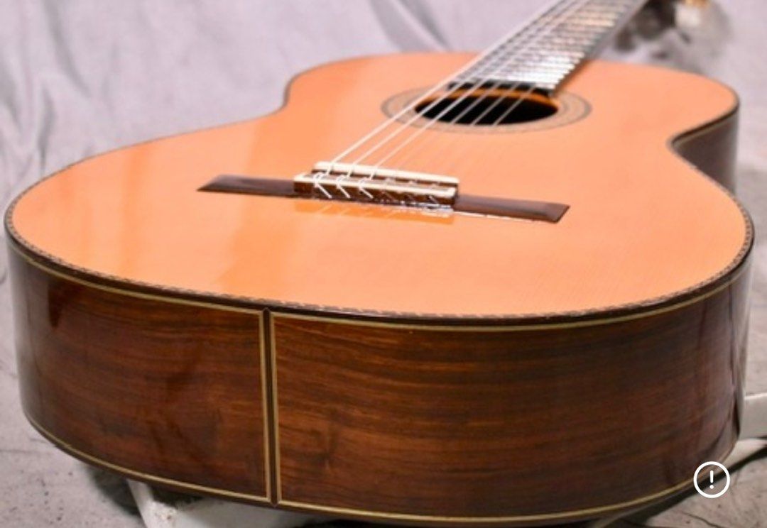 1977 Masaru Kohno 30 classical guitar, Hobbies & Toys, Musical ...