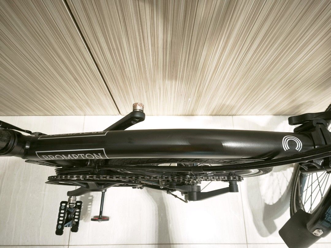 VERY NEW BROMPTON *** END 2023 Brompton M6L C line, MATT BLACK, 6 ...