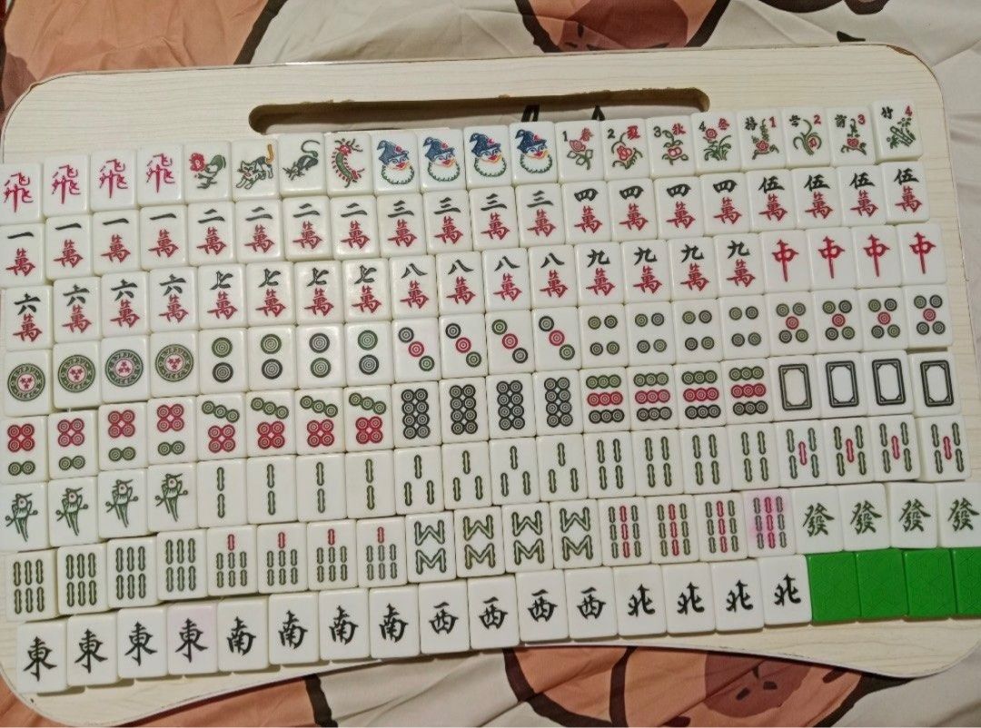 2 Set Automatic Magnetic Mahjong Tiles Size 37, Hobbies & Toys, Toys ...