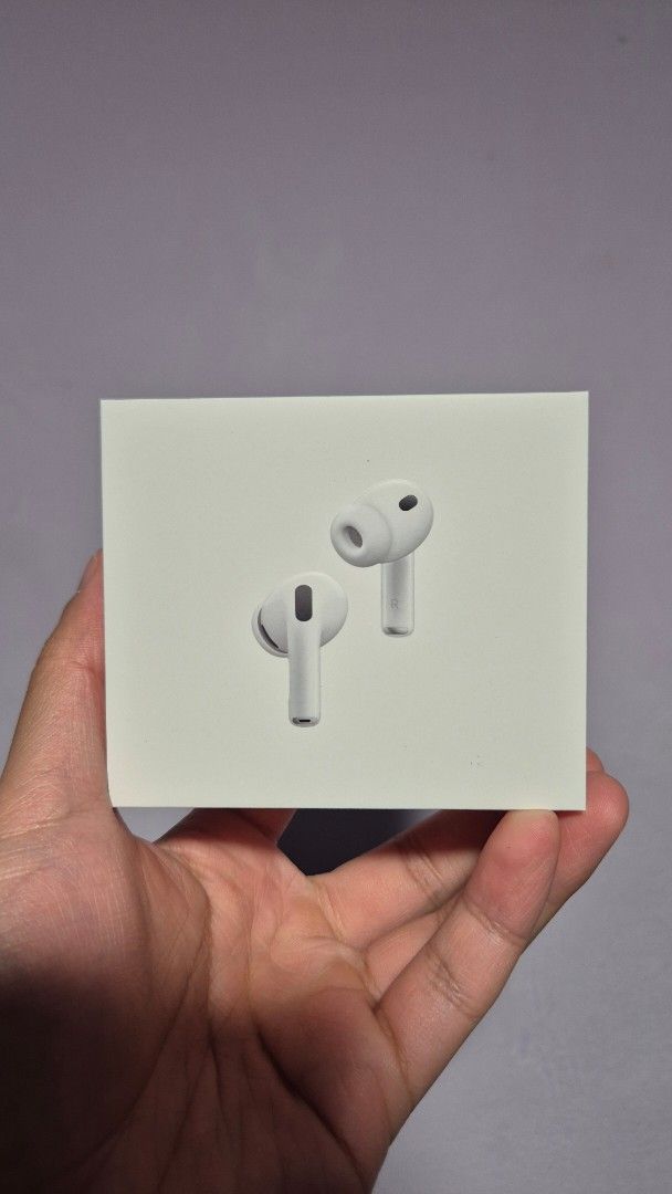 Apple AirPods Pro 3 New, Audio, Earphones on Carousell