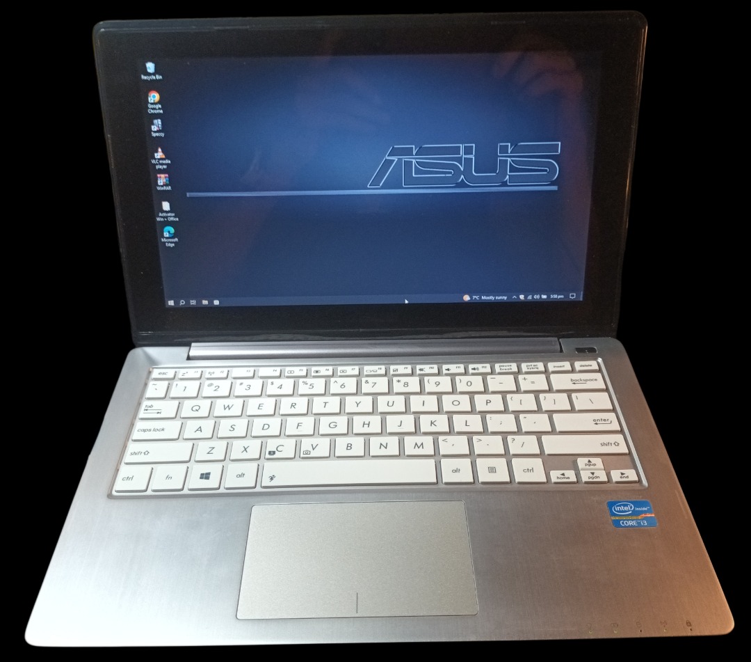 Asus VivoBook Q200E > Core i3 3rd Gen, 4GB RAM, 320GB High speed ...