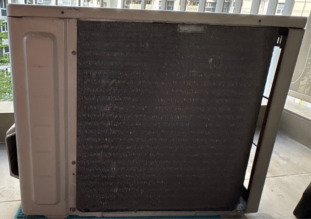 Daikin compressed unit, TV & Home Appliances, Portable Air Conditioners ...