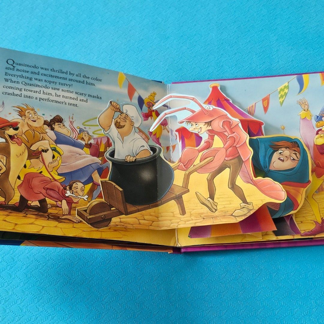 Disney's The Hunchback of Notre Dame Topsy Turvy Day! Pop Up Pals ...