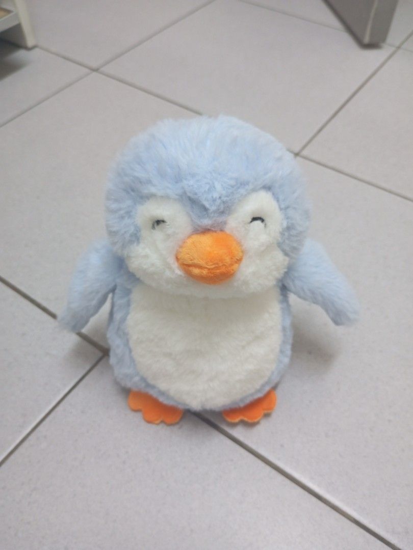 Miniso Blue penguin plushie, Hobbies & Toys, Toys & Games on Carousell
