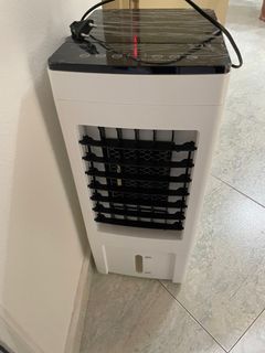 Portable Air Conditioner with Exhaust Hose, TV & Home Appliances ...