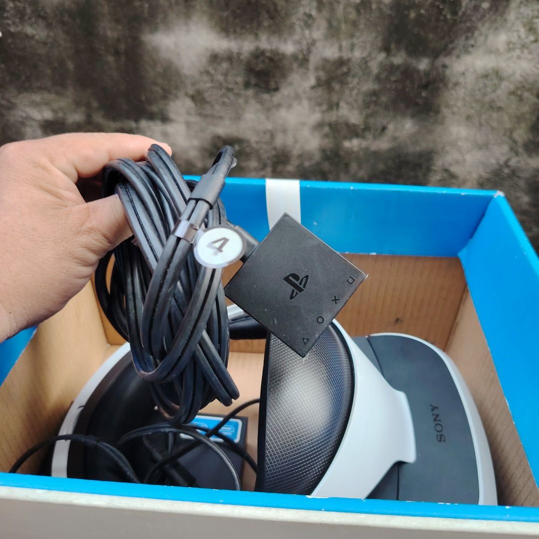 PS VR V1 for super mura lng! PSVR, Video Gaming, Gaming Accessories ...