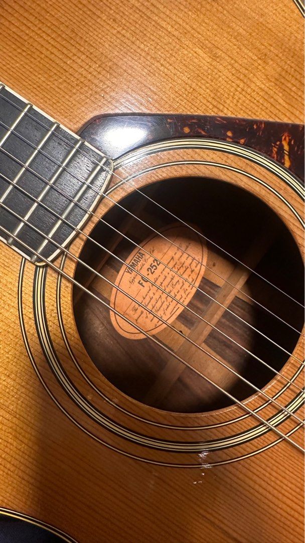 Vintage 49 years old Yamaha FG252 (Serial No. 60524) made in 05/24/1976 ...