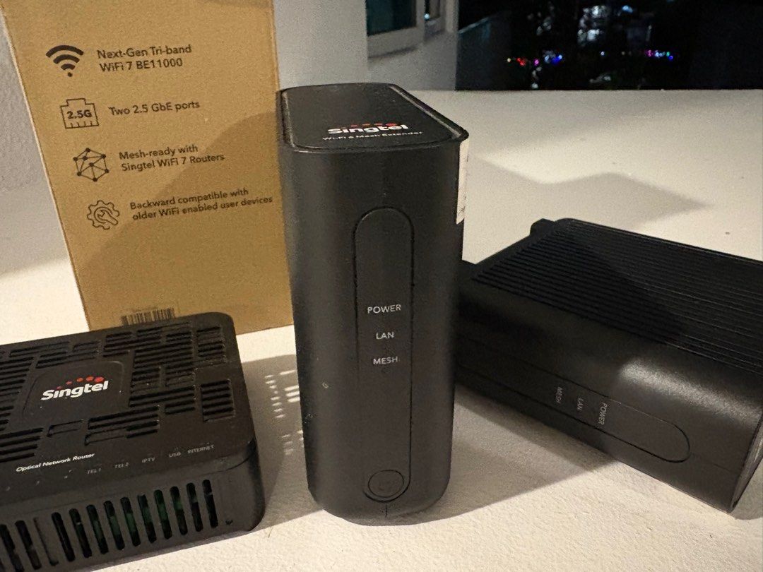 Singtel WiFi 7 router, tp link router, Computers & Tech, Parts ...