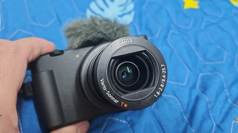 Sony ZV-1 Digital Camera with Microphone, Photography, Cameras on Carousell