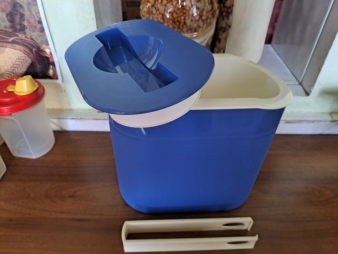 Tupperware Ice Bucket with Seal and Tongs, Furniture & Home Living ...