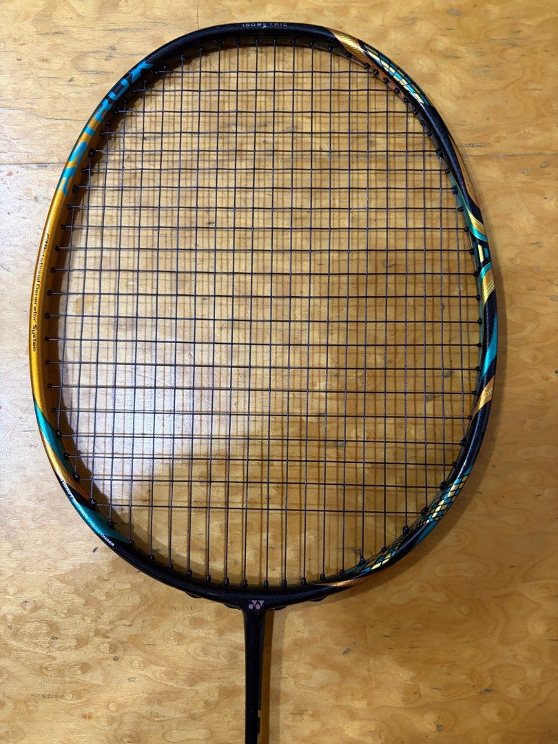 Yonex Astrox 88D Pro Badminton Racket, Sports Equipment, Sports & Games ...