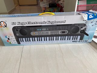 54-Key Electronic Keyboard, Hobbies & Toys, Musical Instruments on ...