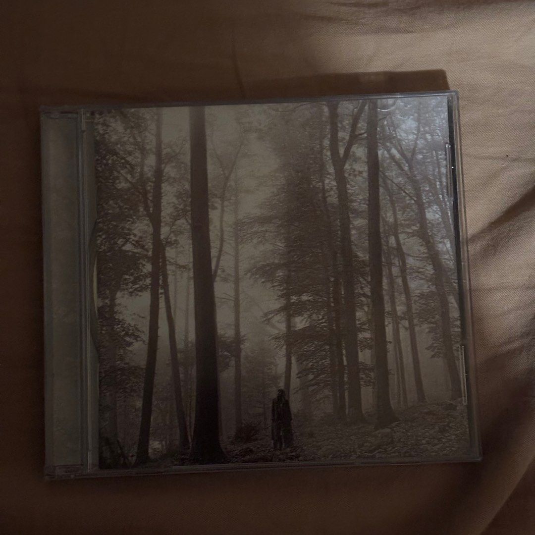 💿 folklore by taylor swift cd, Hobbies & Toys, Music & Media, CDs ...