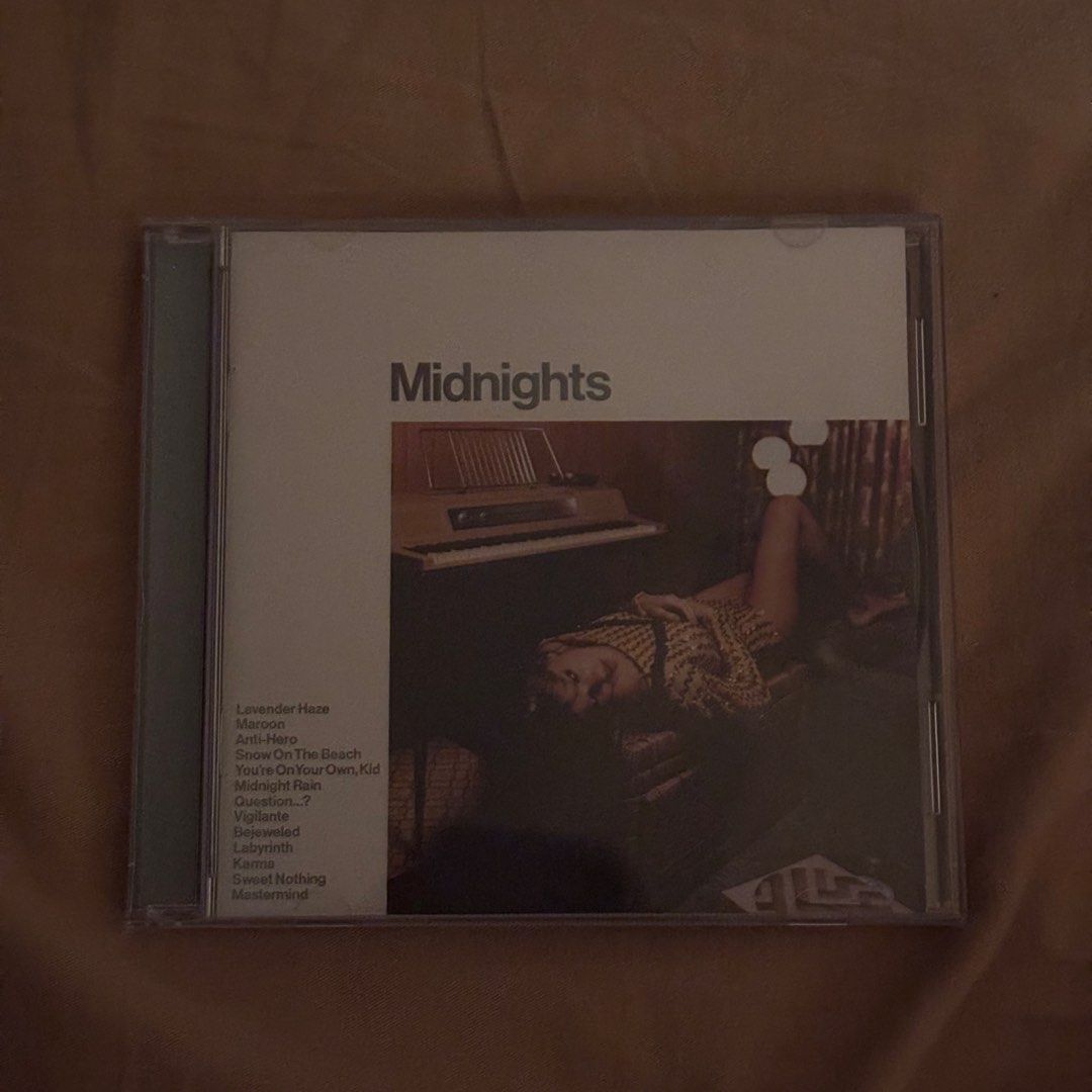 💿 midnights by taylor swift cd, Hobbies & Toys, Music & Media, CDs ...