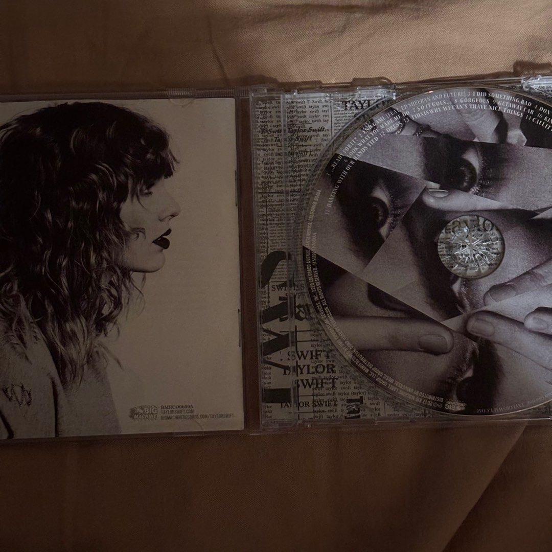 💿 reputation by taylor swift cd, Hobbies & Toys, Music & Media, CDs ...