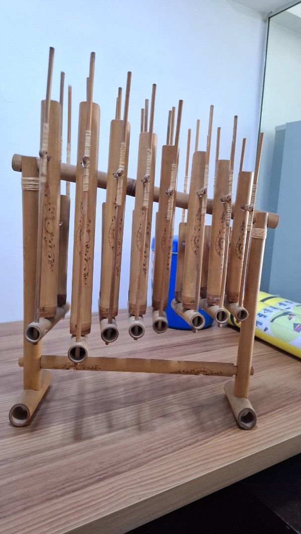 Angklung Bamboo Musical Instrument, Hobbies & Toys, Musical Instruments ...