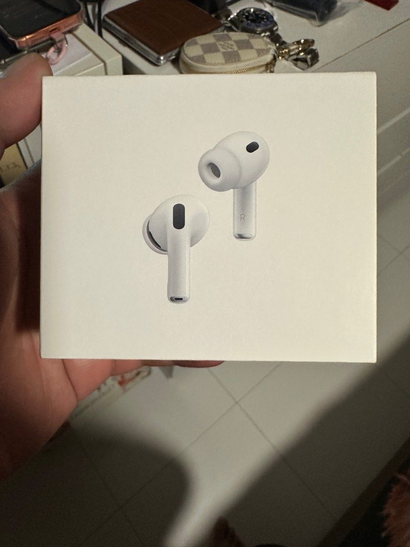 Apple AirPods Pro 3, Audio, Earphones on Carousell