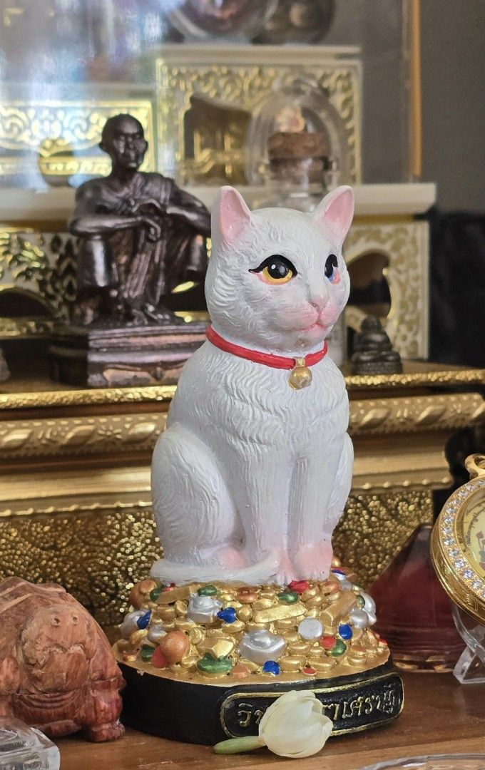 Aj Komdej / Komdet 空德师父 Famous Wealth Cat, Hobbies & Toys, Religious ...