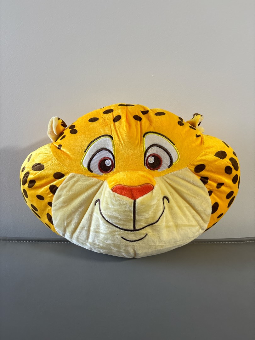 Brand New Zootopia Officer Clawhauser Cheetah Plush Toy, Hobbies & Toys ...
