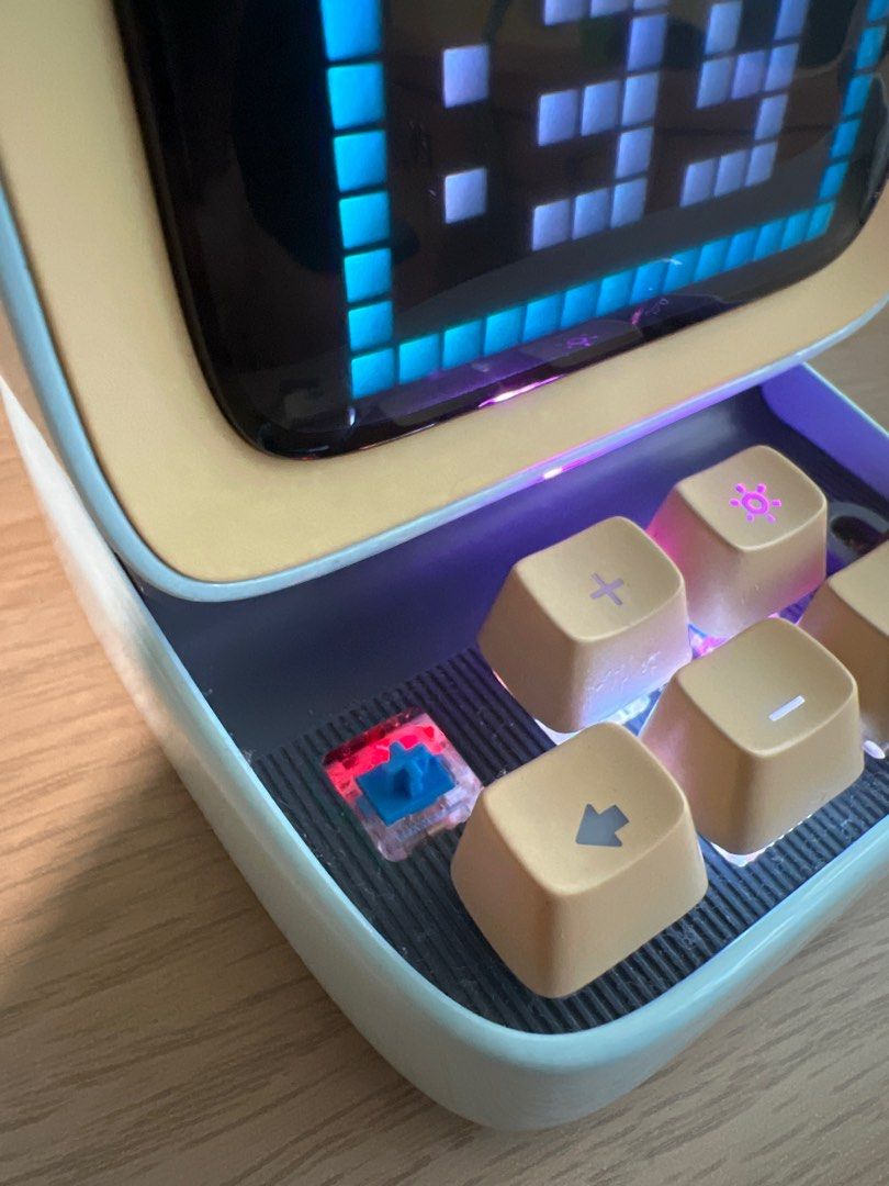 Divoom Ditoo Pixel Art Bluetooth Speaker, Audio, Soundbars, Speakers ...