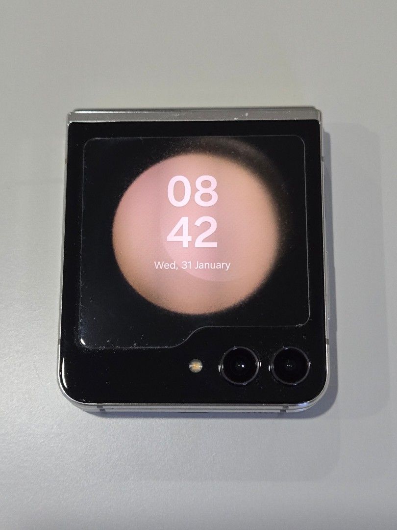 Galaxy Z Flip 5 Cream 512GB, Mobile Phones & Gadgets, Mobile Phones ...