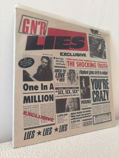 Appetite for Destruction - Guns N’ Roses (Vinyl), Hobbies & Toys, Music ...