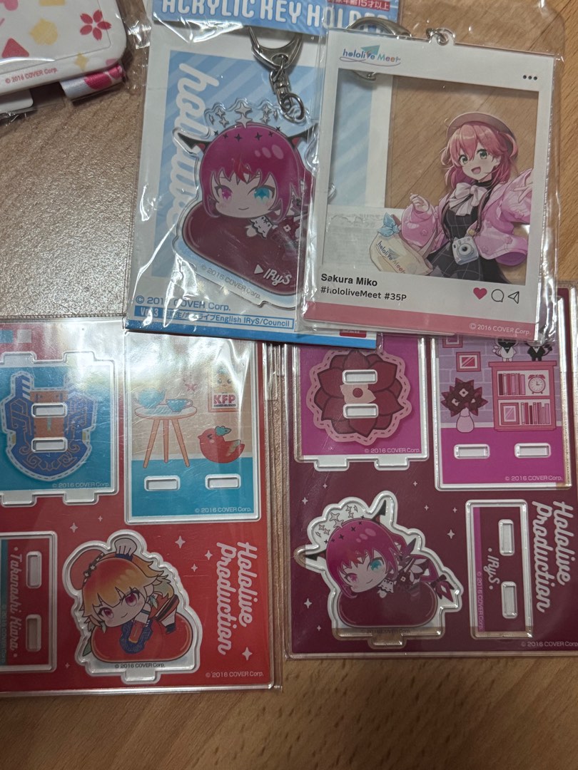 Hololive miko Kiara irys goods, Hobbies & Toys, Memorabilia ...