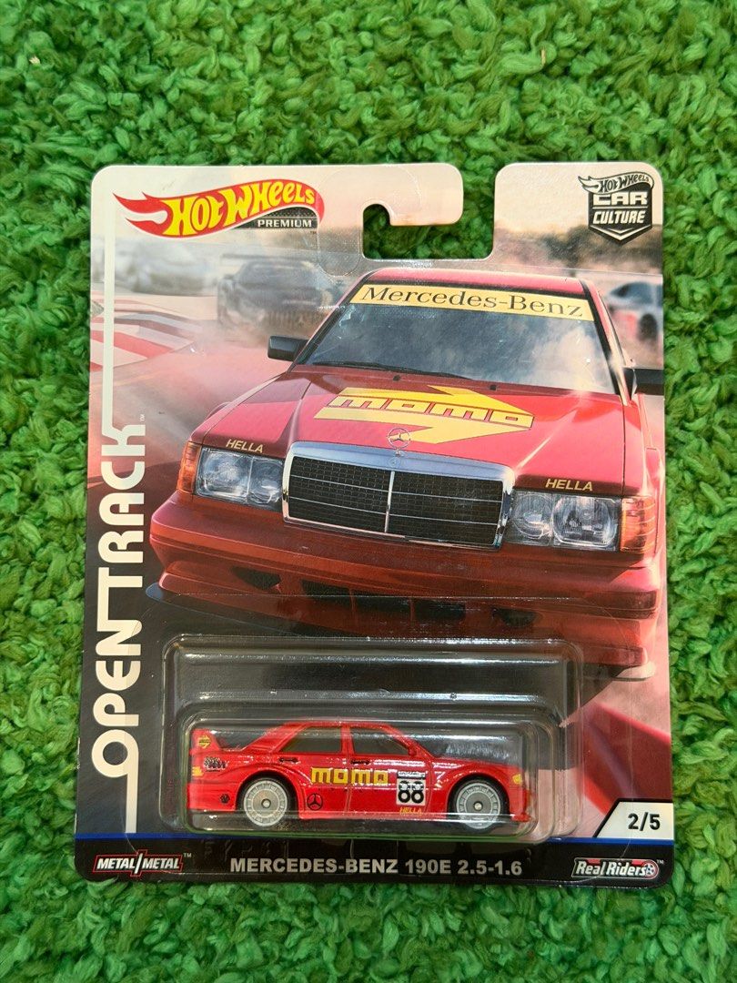 Hot Wheels Mercedes-Benz 190E (Open Track Set), Hobbies & Toys, Toys ...